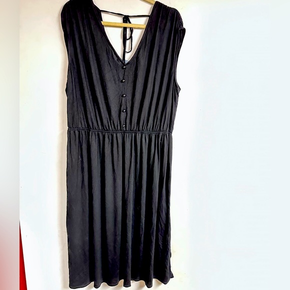Modcloth | Dresses | New Modcloth Button Detail Midi Dress X | Poshmark